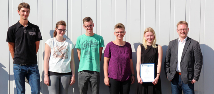 Obermann: Obermann begrüßt Azubis und neue Mitarbeiterin